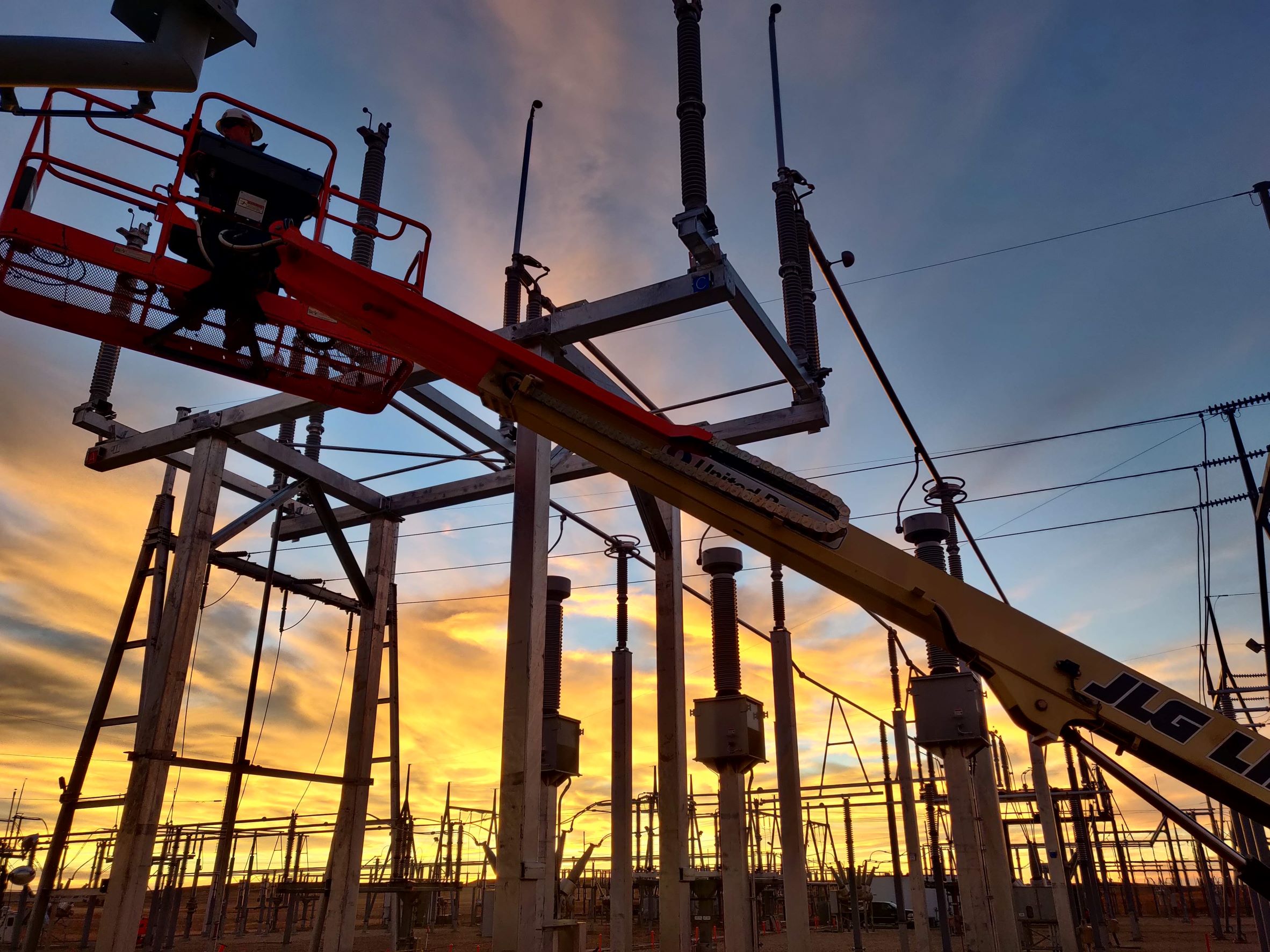 Field Service – Electrical Technologies and Supply Inc